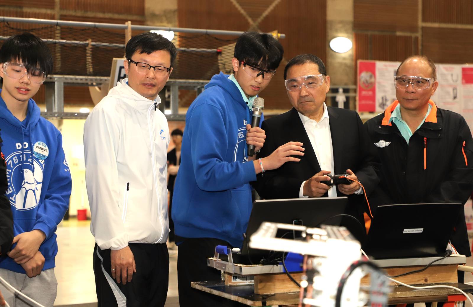 FRC機器人大賽新北登場 海內外隊伍熱血競技 - 國立教育廣播電臺Channel+